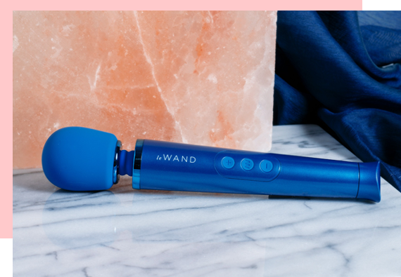 Le Wand Petite: Best Mini Wand Vibrator 2023 | Le Wand